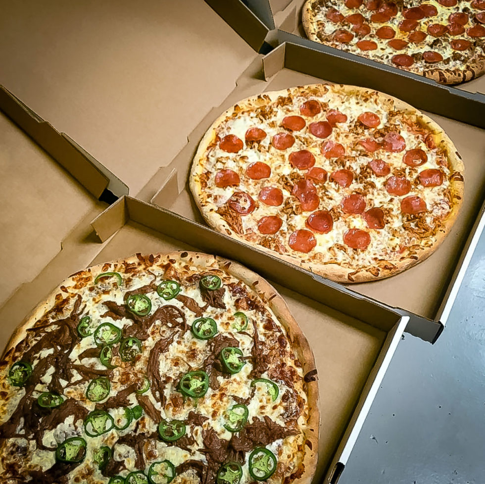 Lazzari’s Pizza | New York-Style Pizza Since 1993 in Lincoln, Nebraska